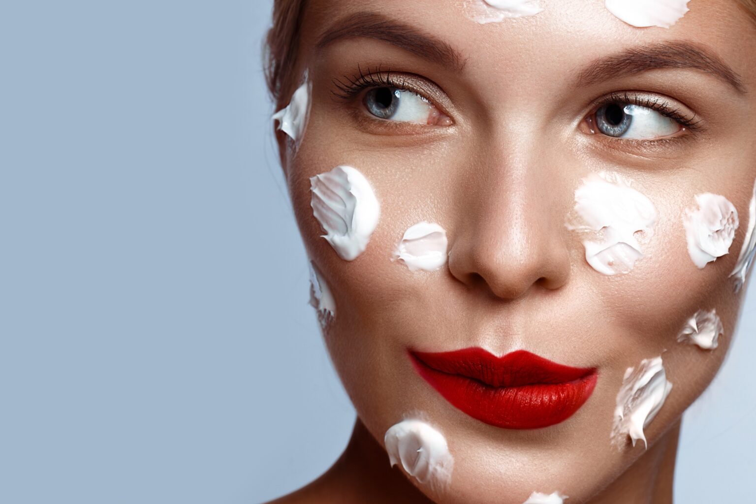 12 Unusual Beauty Standards and Practices from the '20s That Would Stun ...